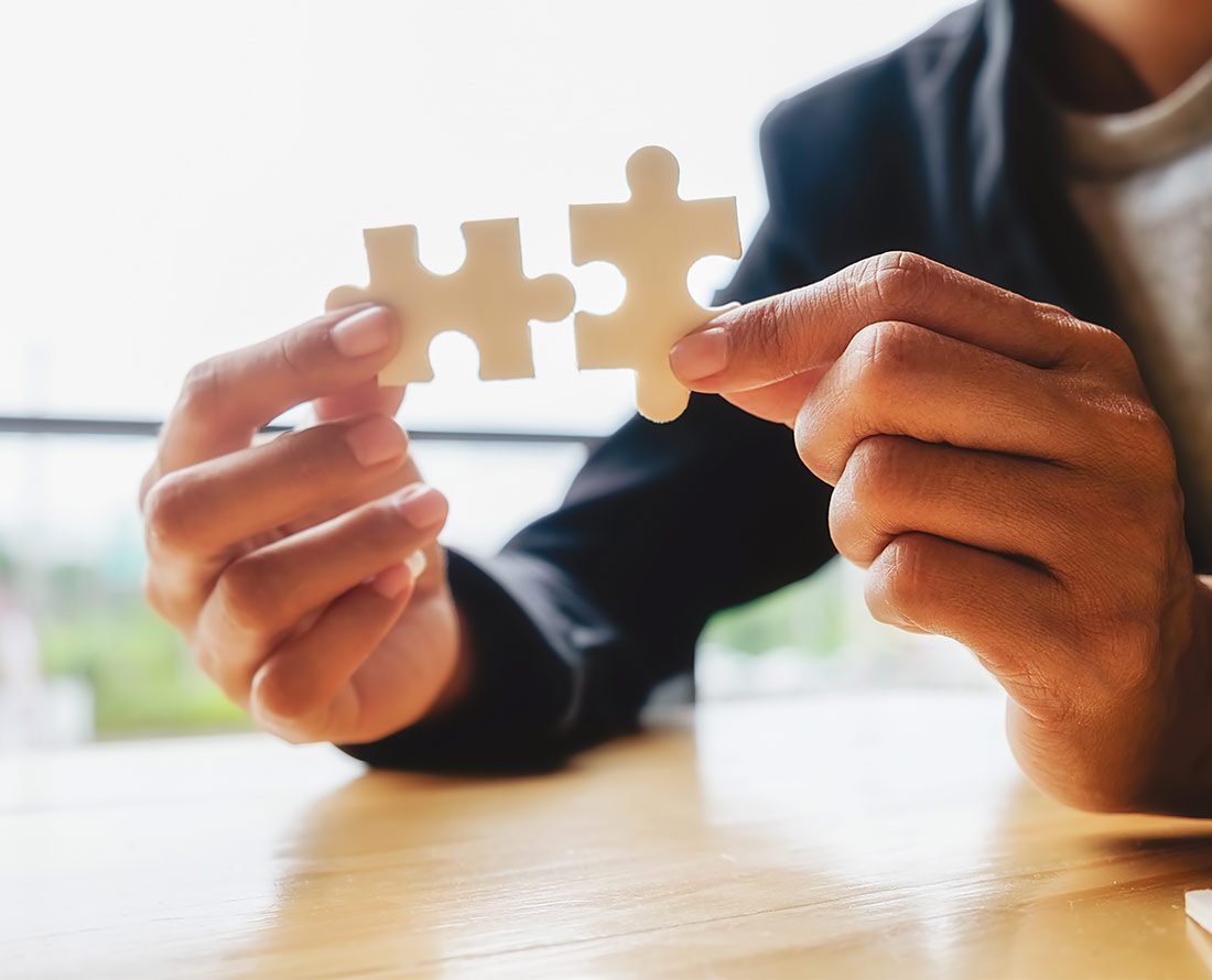 Leading CRM Software: Cloud-Based CRM & SaaS Platform for Enhanced ...